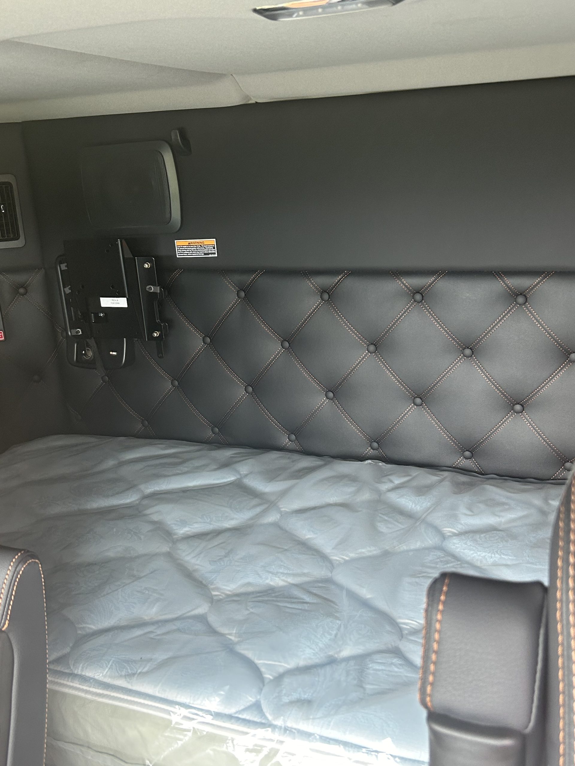 2025 KENWORTH W990 - KWPA