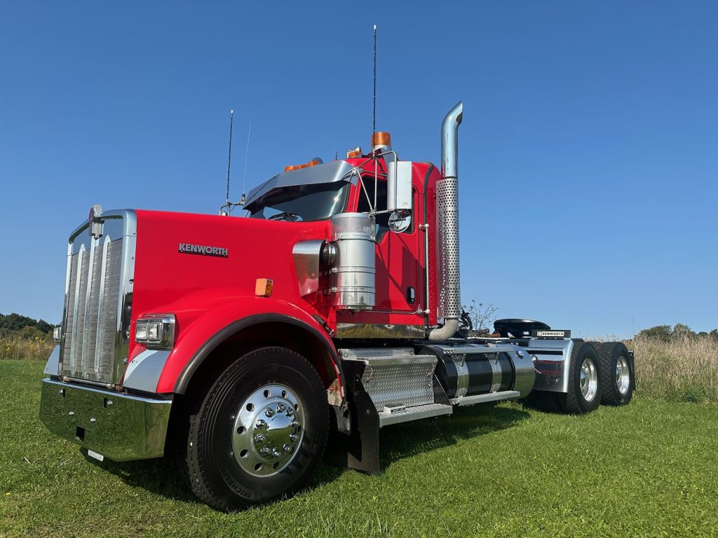 2022 KENWORTH W900B - KWPA