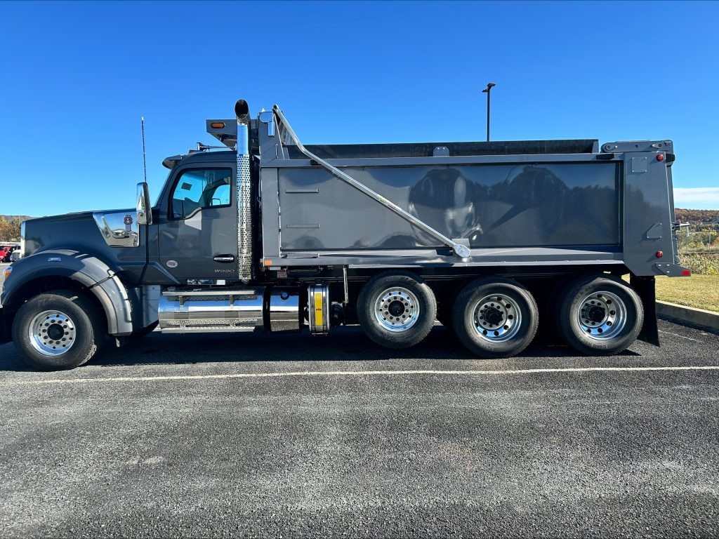 2025 KENWORTH W990 - KWPA
